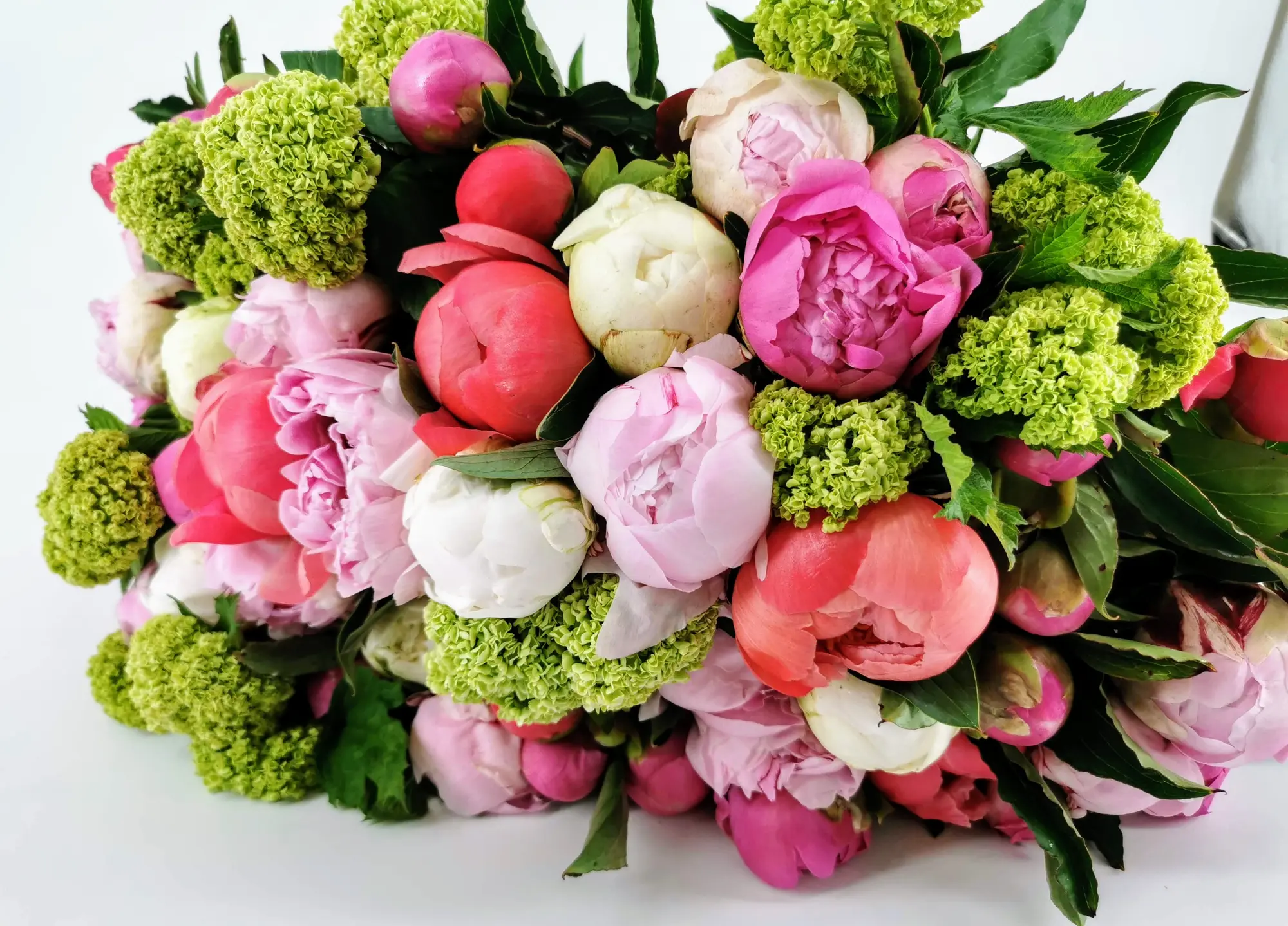 👩‍👧‍👦💐Célébrez la Fête des mères avec nos merveilleux bouquets 👩‍👧‍👦💐 ...